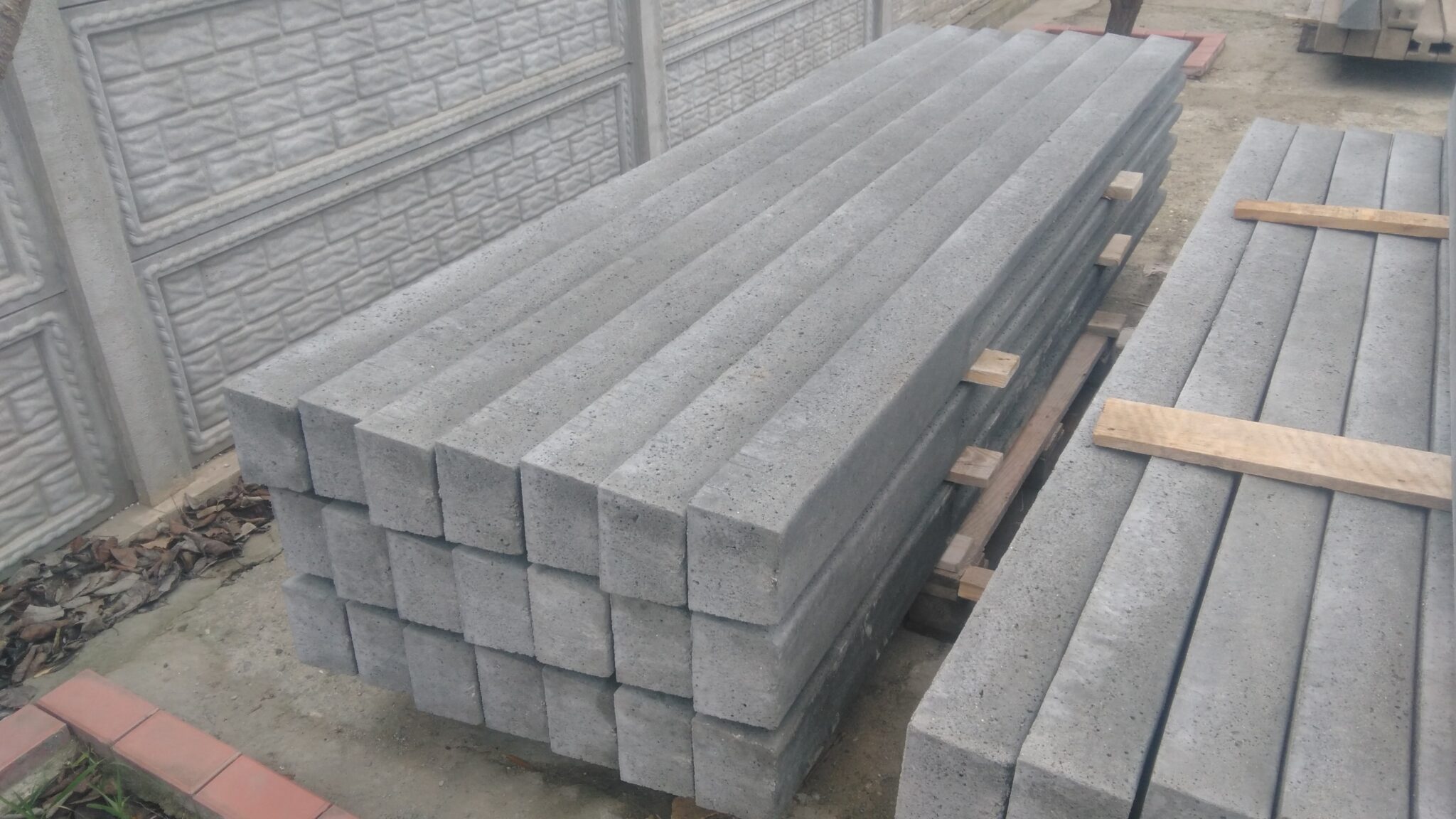 Stalpi de gard – PREFABRICATE OLT